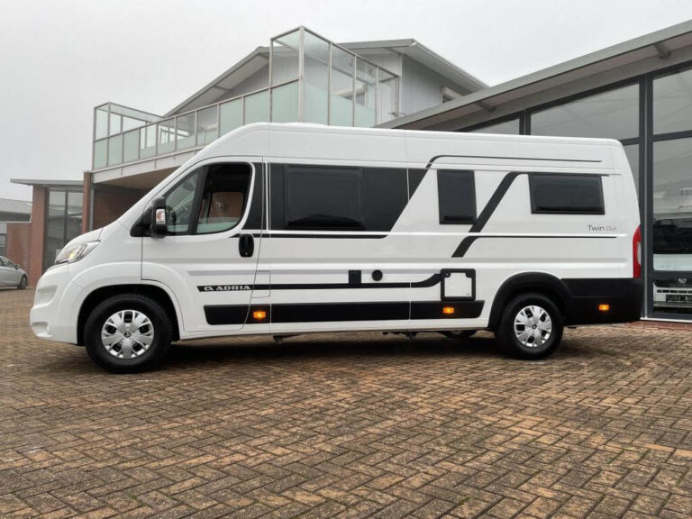 Adria camper kopen ️ Jong gebruikte Adria kampeerwagens